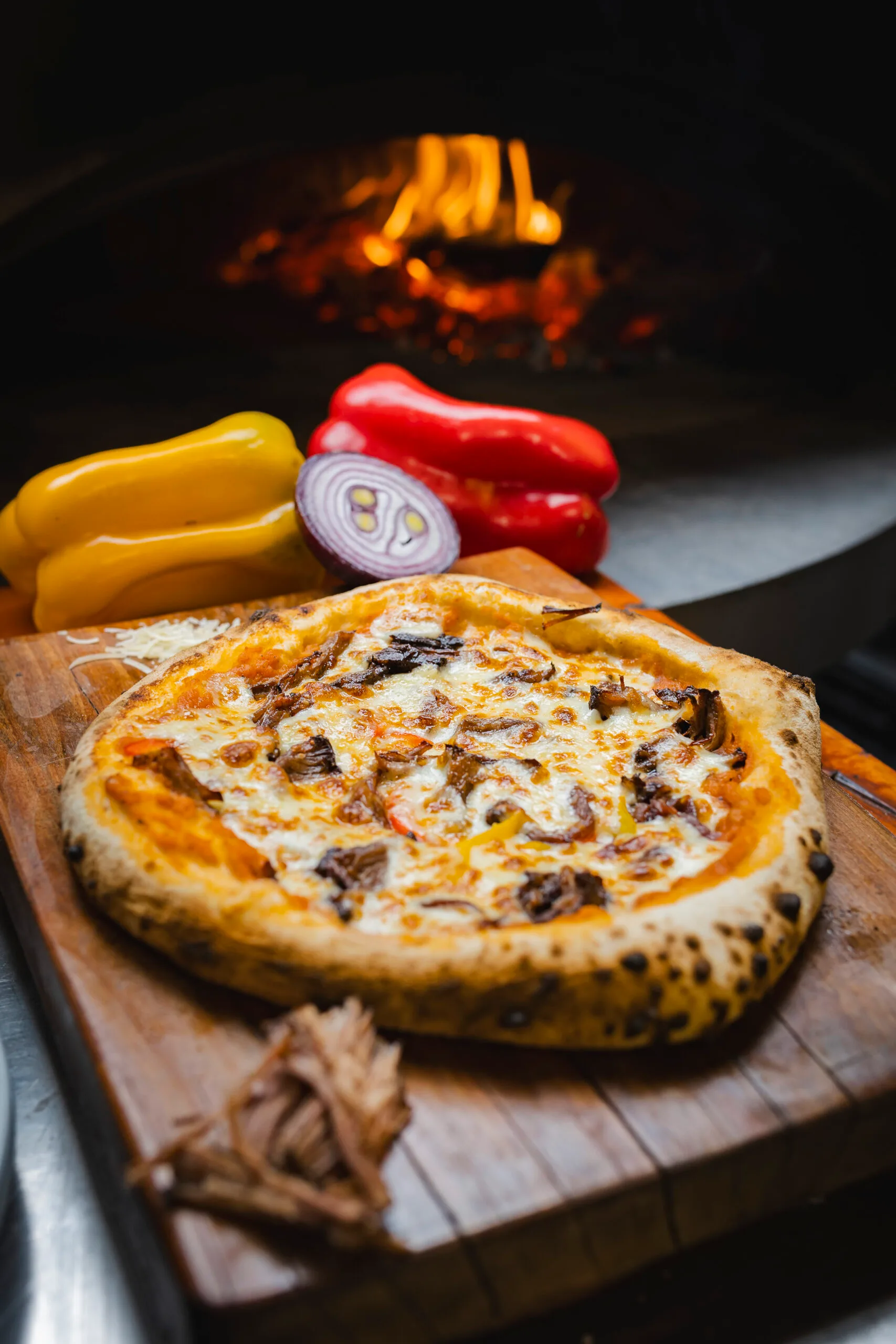 Las mejores pizzas al horno de leña en Chillán: sabores que no te ...